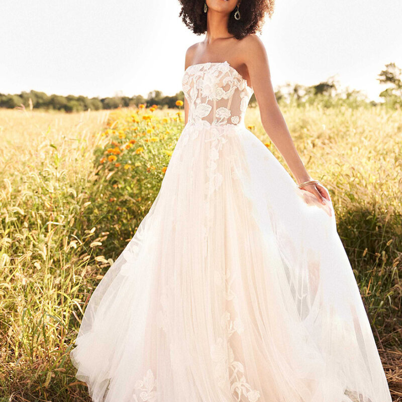 Designer Bridal Gown Floor Sample Sale Archives - Paris Connection