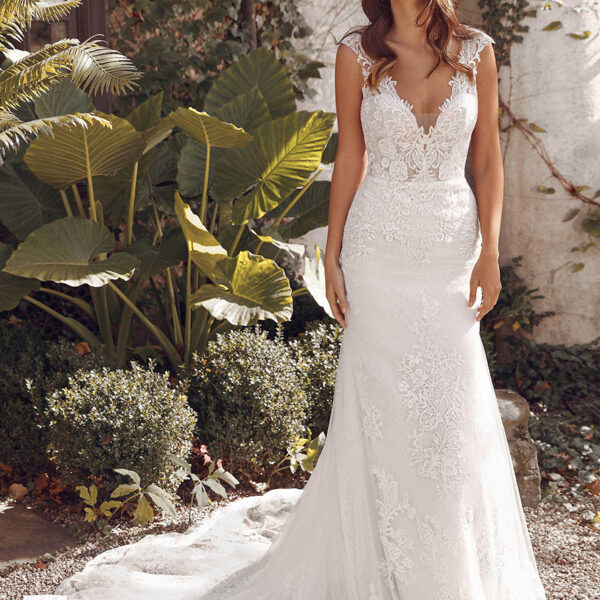 Designer Bridal Gown Floor Sample Sale - Paris Connection